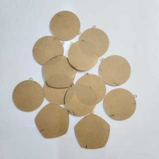 Jual bahan mendali akrilik tebal 3mm aktrilik cutting laser bahan ...