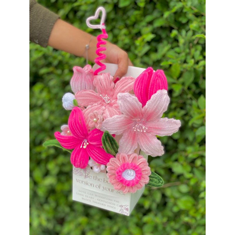 Jual READY Flower box / buket kawat bulu / bouqet flower / buket bunga ...