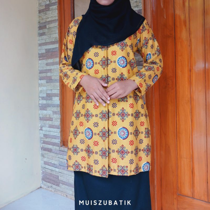 Jual SERAGAM MPKU BATIK MPKU KUNING | Shopee Indonesia