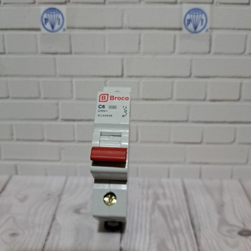 Jual Mcb Broco 1P 6A / Mcb 6A Broco | Shopee Indonesia