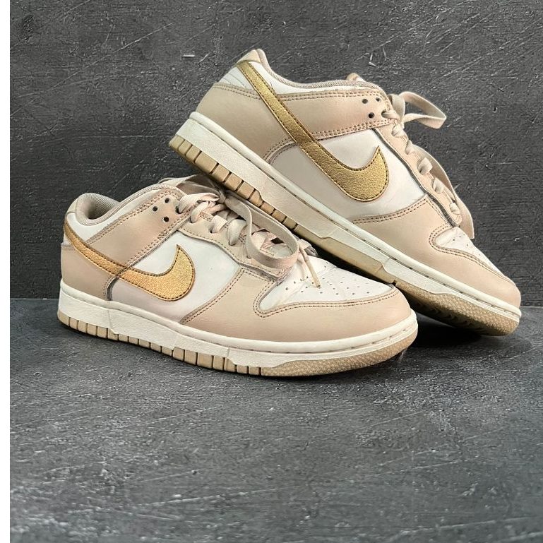 Jual DUNK LOW PHANTOM METALLIC GOLD | Shopee Indonesia