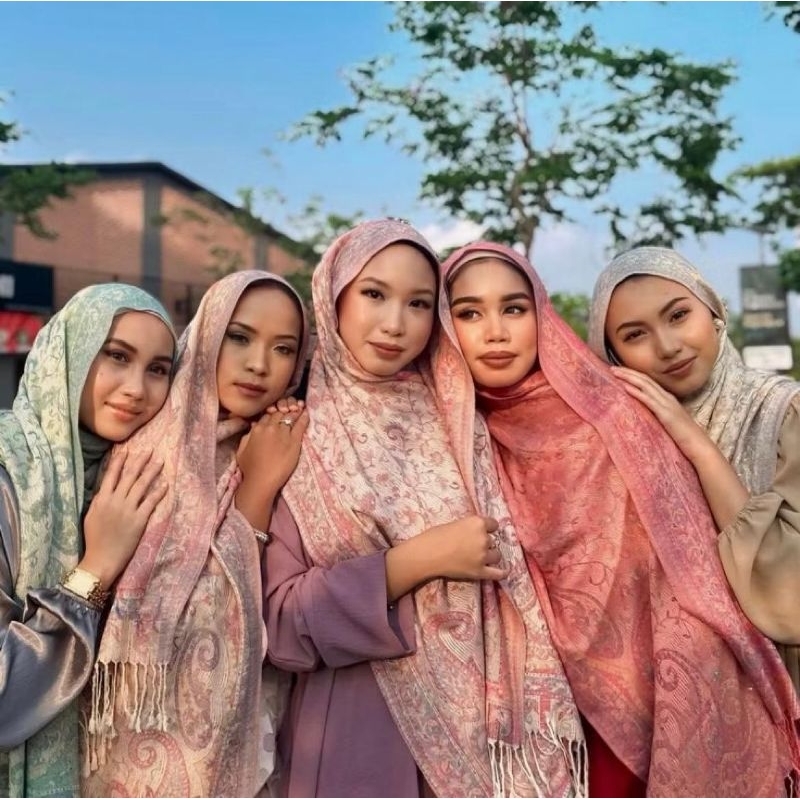 Jual PASHMINA CHASMERE TURKI MOTIF BY.KaMel Boutique | Shopee Indonesia