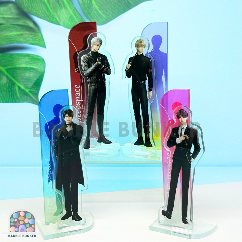 Jual LOVE AND DEEPSPACE FULL BODY STANDEE | Shopee Indonesia