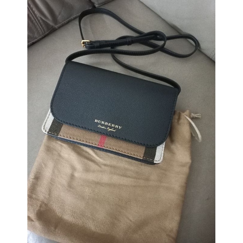 Jual Burberry Calfskin Mini Hampshire Crossbody Black (100%Authentic ...