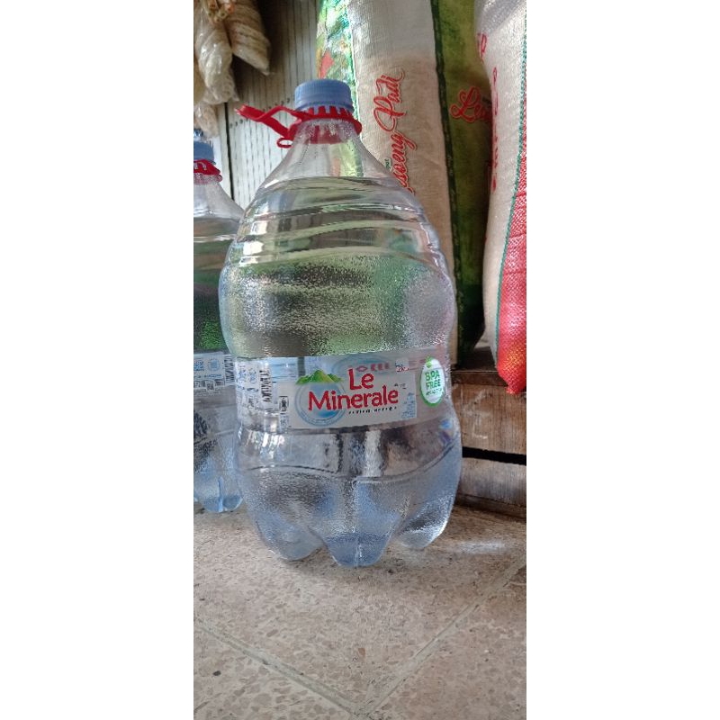 Jual Air minum galon Le Minerale 15Lt fresh dan jernih | Shopee Indonesia
