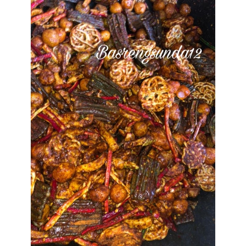 Jual KERUPUK SEBLAK MIX/ ANEKA SEBLAK CAMPUR PEDAS CIKRUH 500GRAM ...