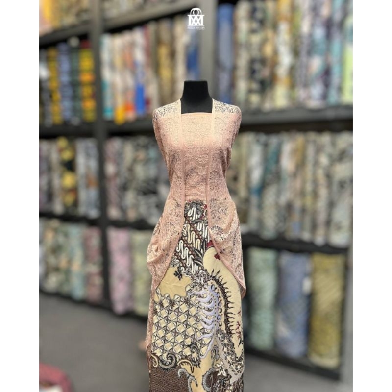 Jual Paket Kain Kebaya Wisuda 1 set (Brokat, Furing, Batik) | Shopee ...