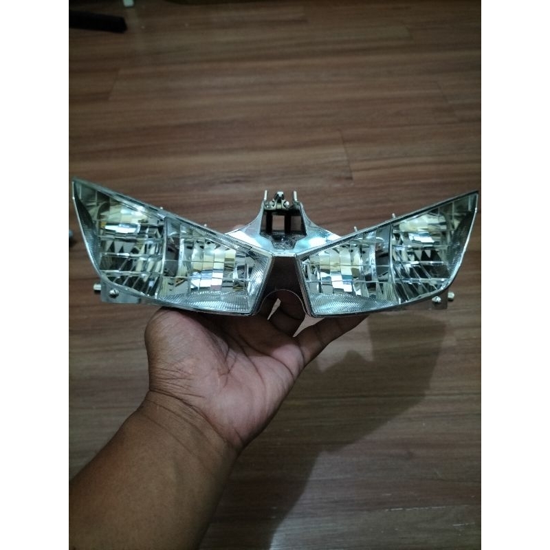 Jual Reflektor lampu Vario 160 Original untuk bagian lampu utama ...