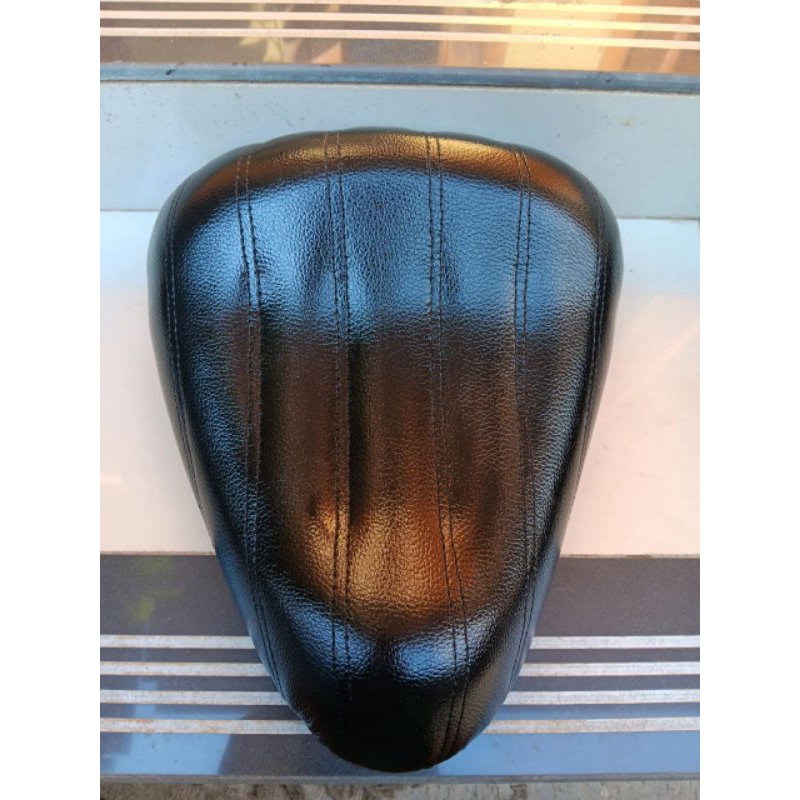 Jual Jok motor custom single seat,jok custom single seat chopper bobber ...