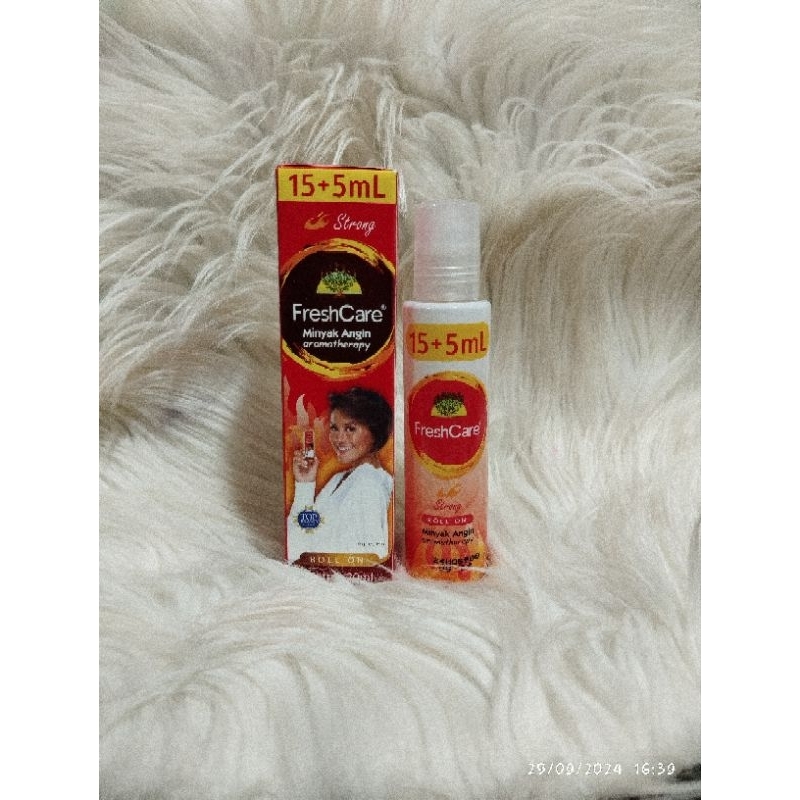 Jual FreshCare Minyak Angin Aromatherapy Hot Merah 20 ml 15+5 mL ...