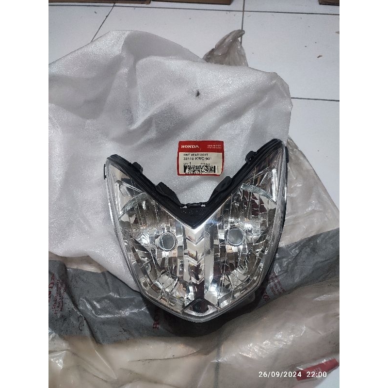 Jual reflektor lampu depan headlamp CS1 cs 1 original Honda AHM 33110 ...