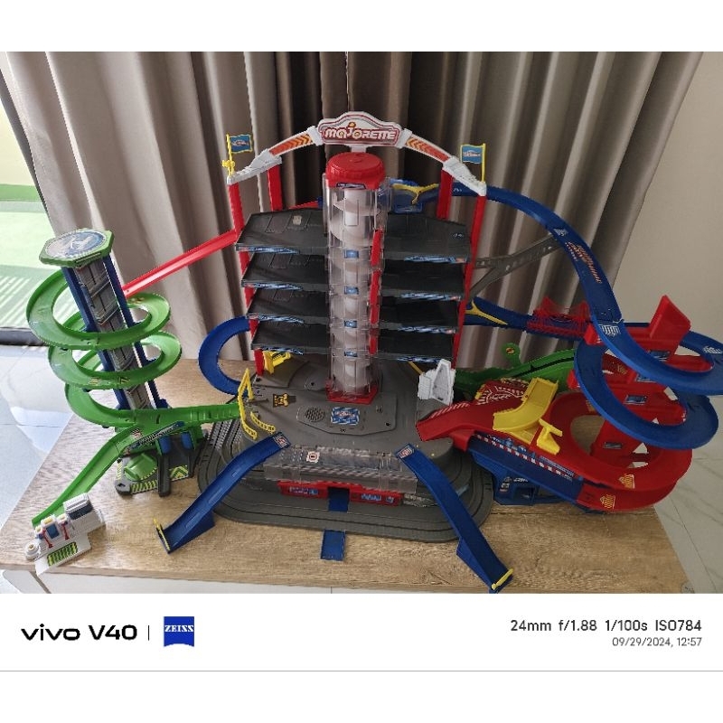 Jual Majorette Super City Garage Playset / Majorette Super city Garage ...