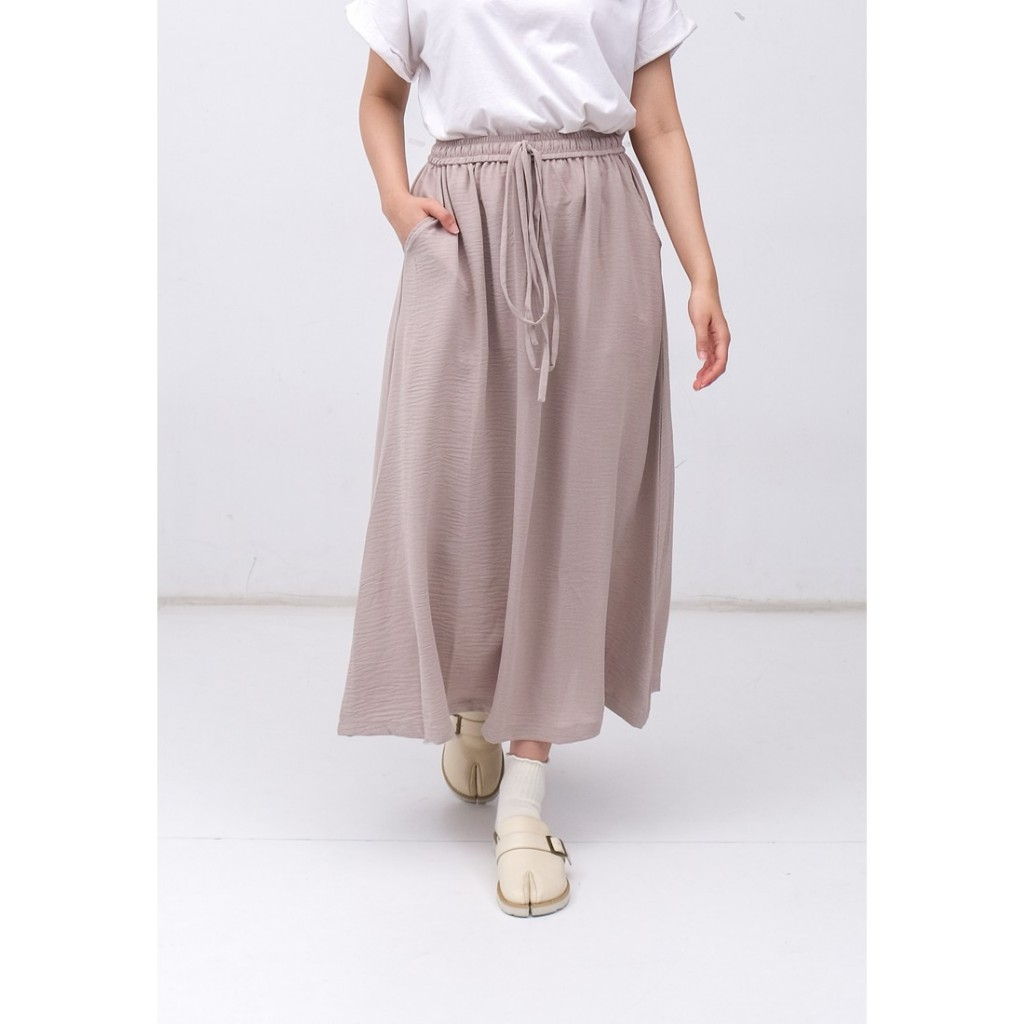 Jual Hanna Rok Polyester Panjang Maxi Wanita Erika CH071024 | Shopee ...