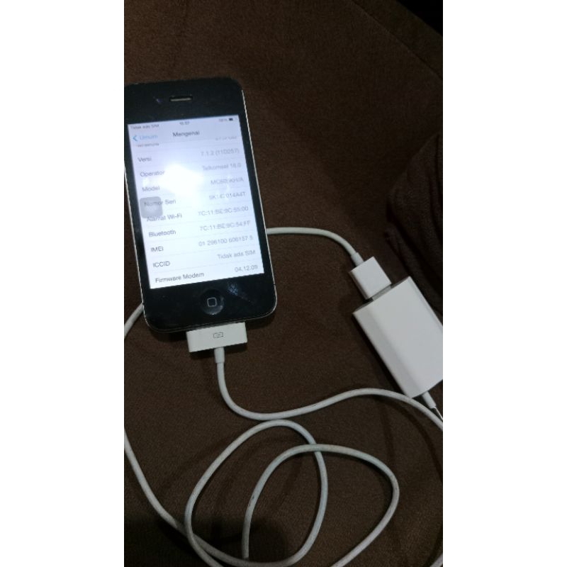 Jual Iphone 4 ( tolong lihat deskripsi ) | Shopee Indonesia