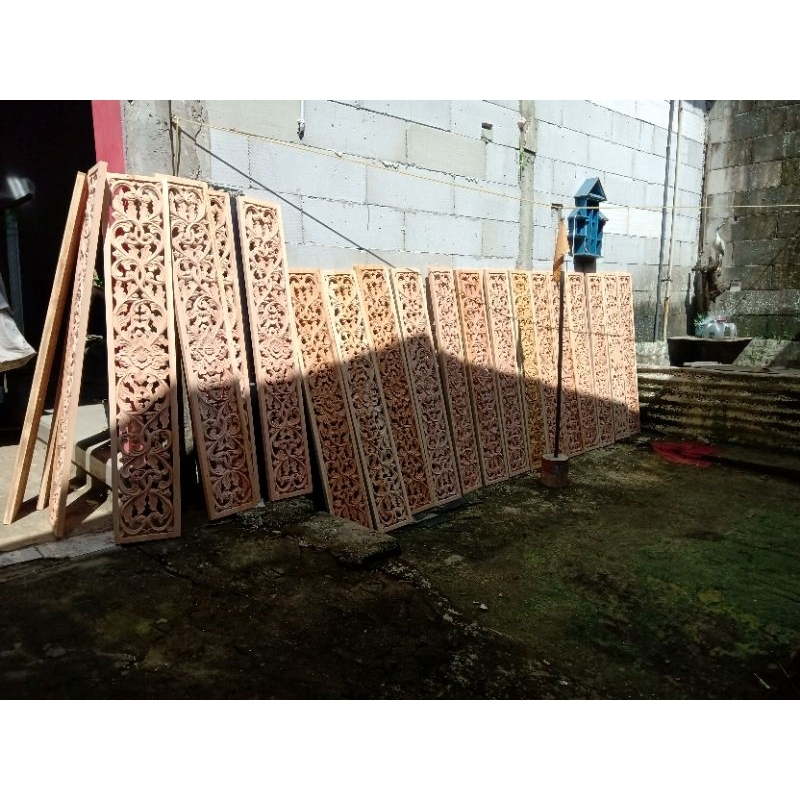 Jual ornamen ukir ukuran kayu loster kusen pintu jendela boven lisplang ...