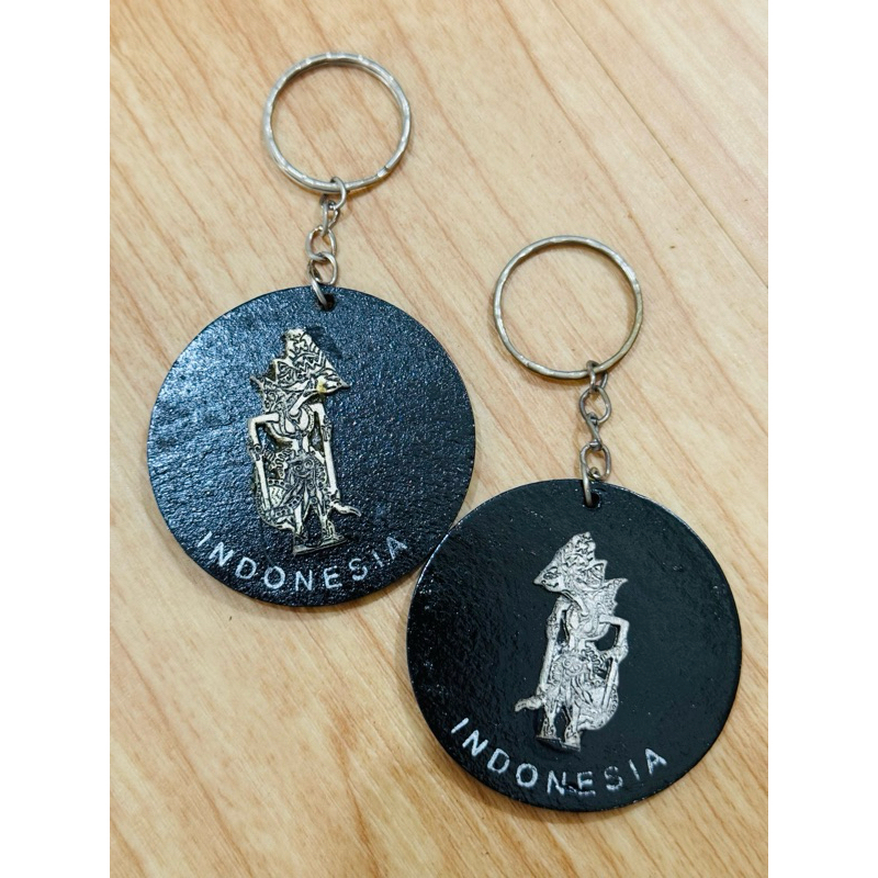 Jual Gantungan kunci wayang hitam lukis 1 kodi (isi 20 pcs) souvenir oleh oleh khas malioboro ...