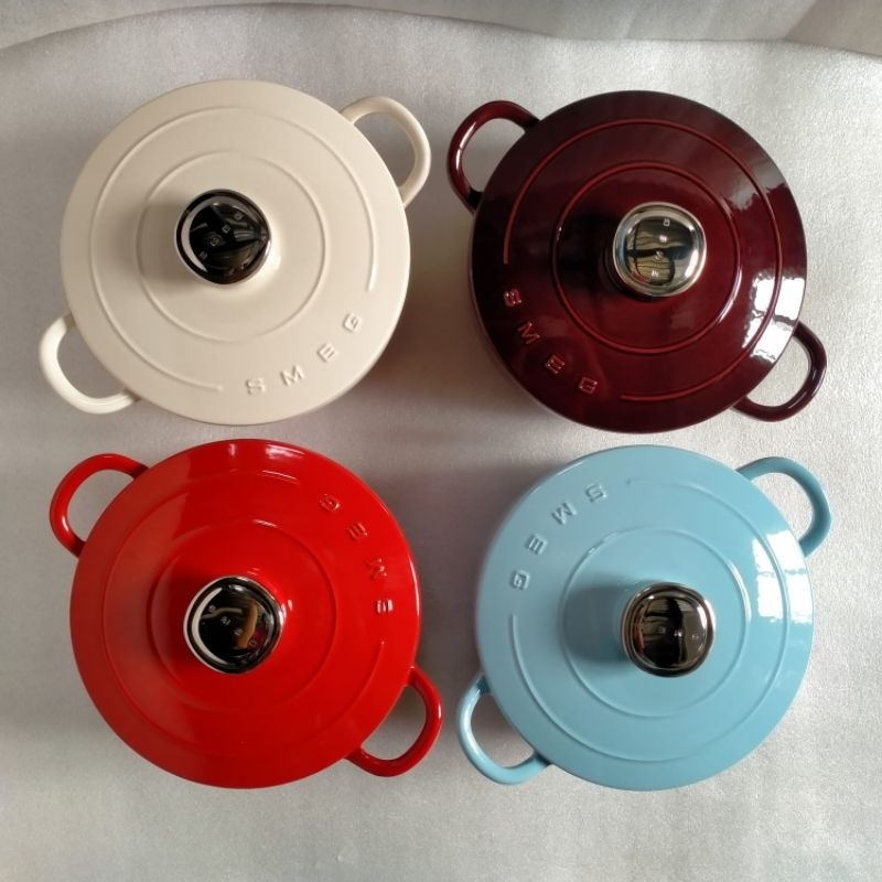 Jual Original Smeg cast Iron casserole 24 cm | Shopee Indonesia