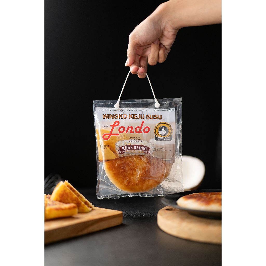 Jual Wingko Tjap Londo rasa Keju Susu Kue Basah Tradisional dengan ...