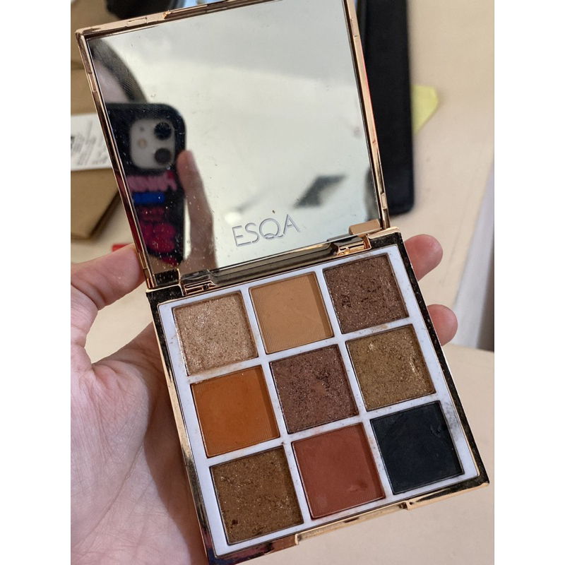 Jual esqa goddes eyeshadow palette - bronze | Shopee Indonesia