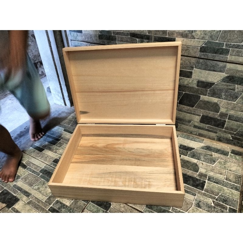 Jual box kayu 37 x 27 x 10 cm ukuran dalam | Shopee Indonesia
