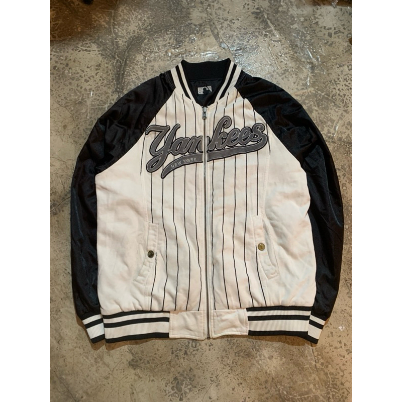 Jual Reversible MLB NY Yankees Varsity Jacket | Shopee Indonesia