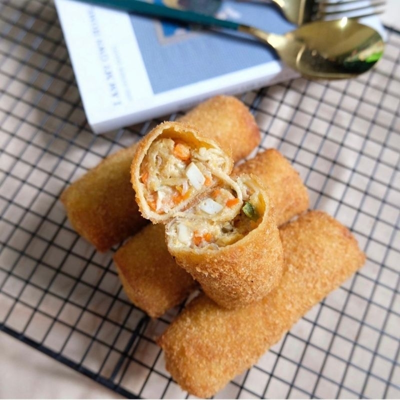 Jual risoles ayam ragout frozen food / risol rogout halal frosen ...