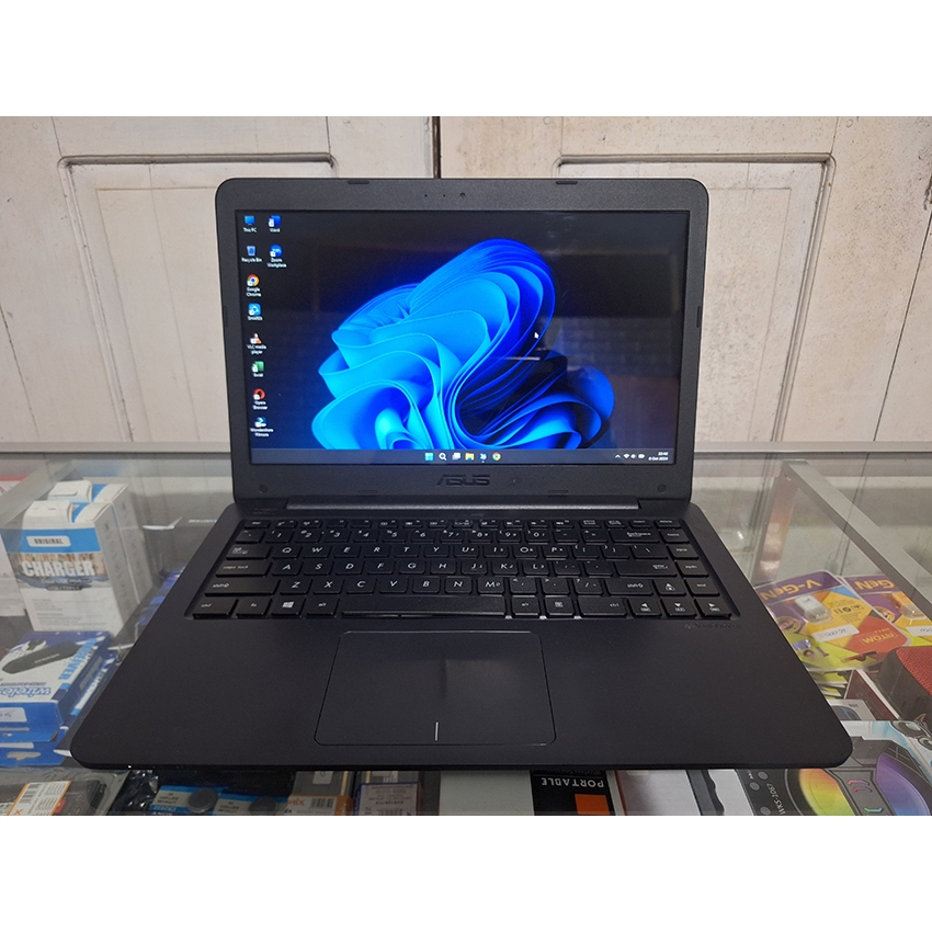 Jual LAPTOP ASUS E402YA - AMD E2 7015 - RAM 4 - HARDISK 1 TERA - VGA ...