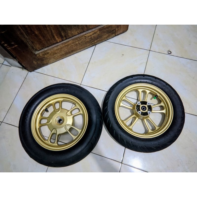 Jual Velg velk Scoopy new 2024 ring 12 + ban original copotan | Shopee ...