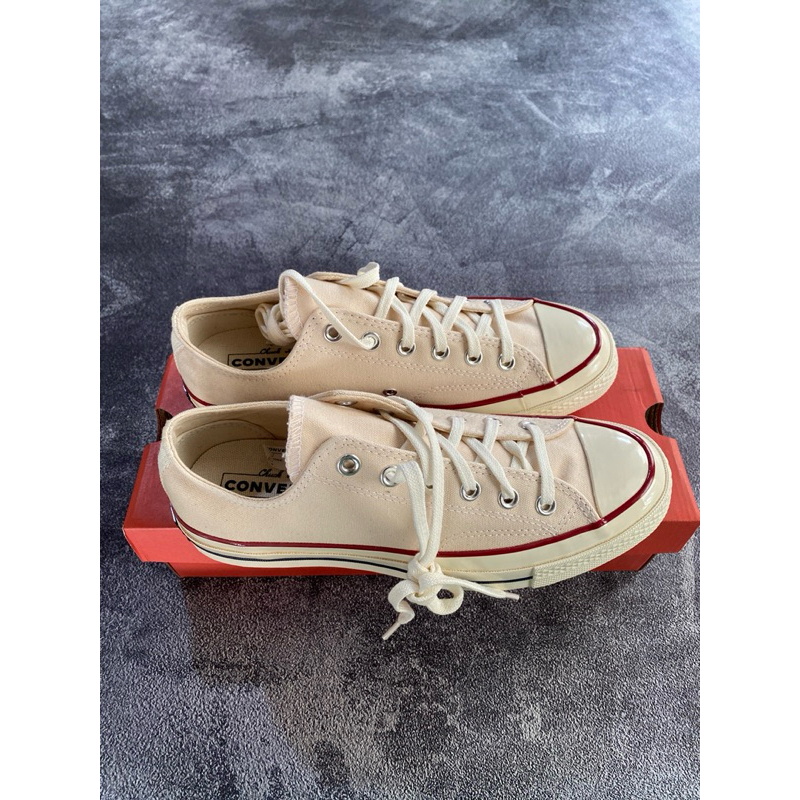 Jual Sepatu Sneakers Converse Chuck 70s Low Parchment ( Original Resmi ...
