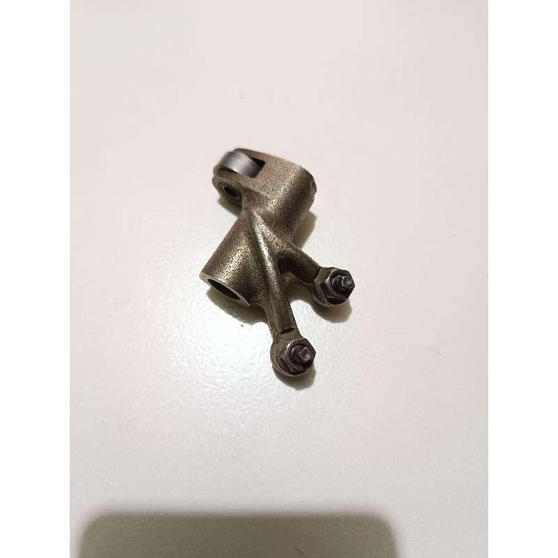 Jual Platuk Templar Klep Rocker Arm EXHAUST Aerox 155 , Lexi , Nmax ( Original ) 2DP | Shopee ...