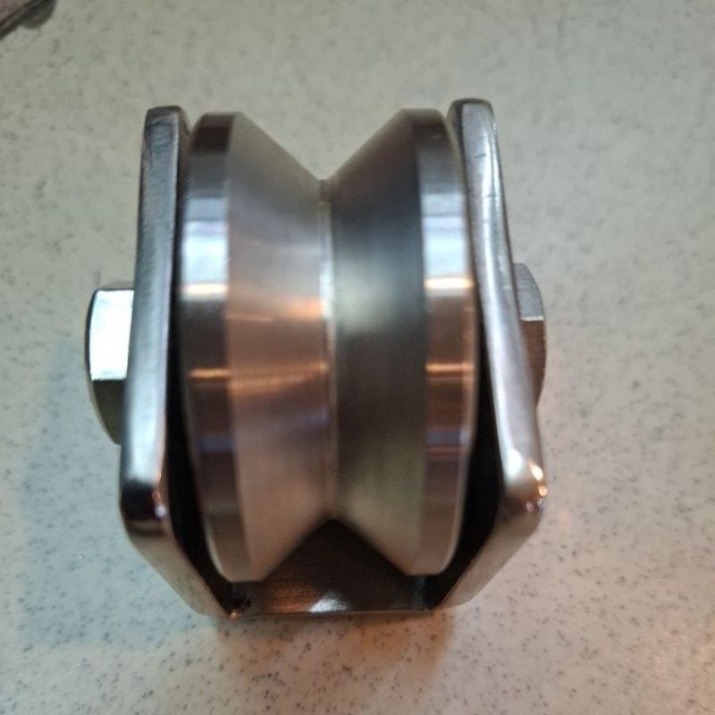 Jual roda pintu pagar/roda pintu gerbang stainless 2 inchi SUS 304 ...