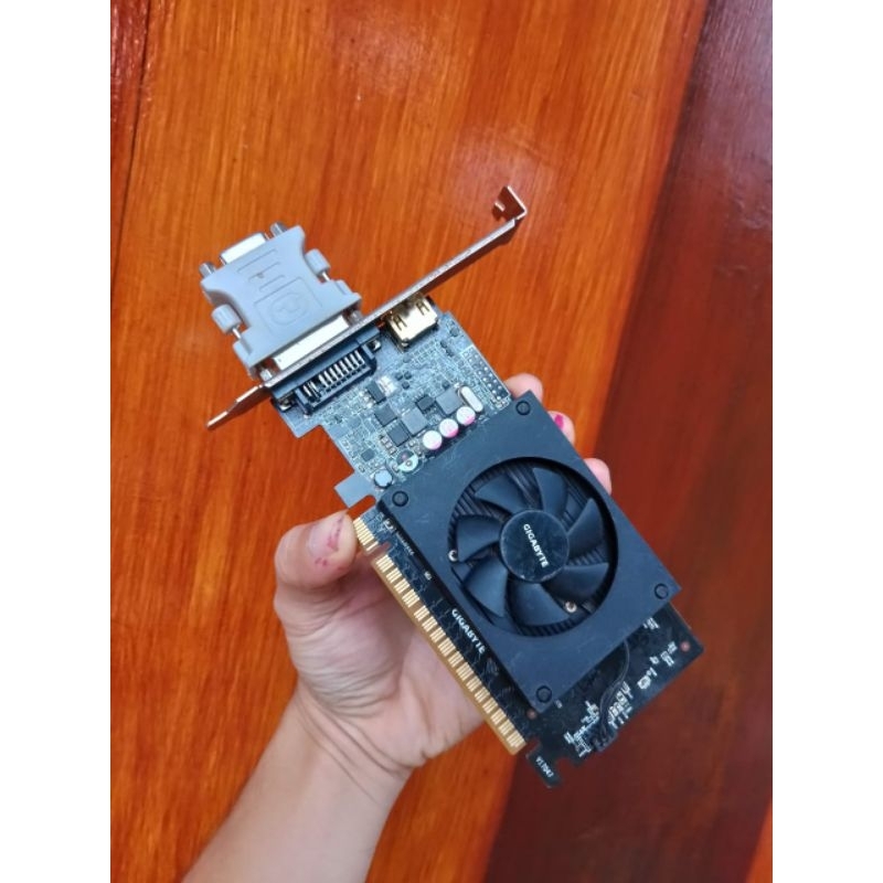 Jual VGA GT 710 2GB DDR5 GIGABYTE ORIGINAL NVIDIA | Shopee Indonesia