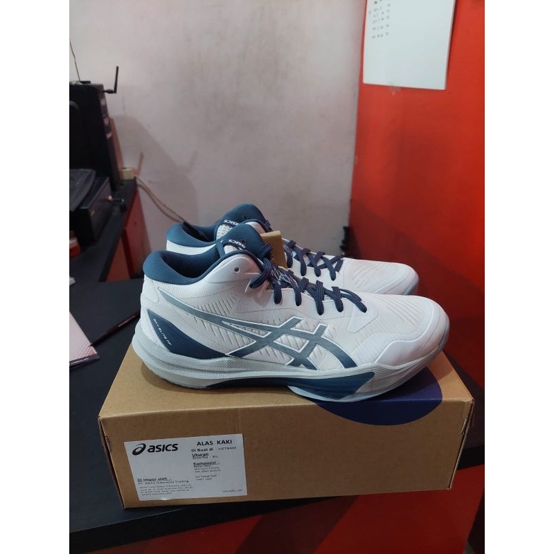 Jual Sepatu Voli / Badminton Original Asics Netburner MID | Shopee ...