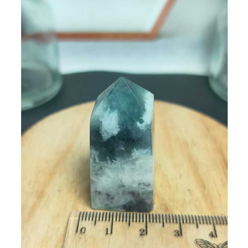 Jual Batu Natural Snowflake Fluorite Tower (2) | Shopee Indonesia