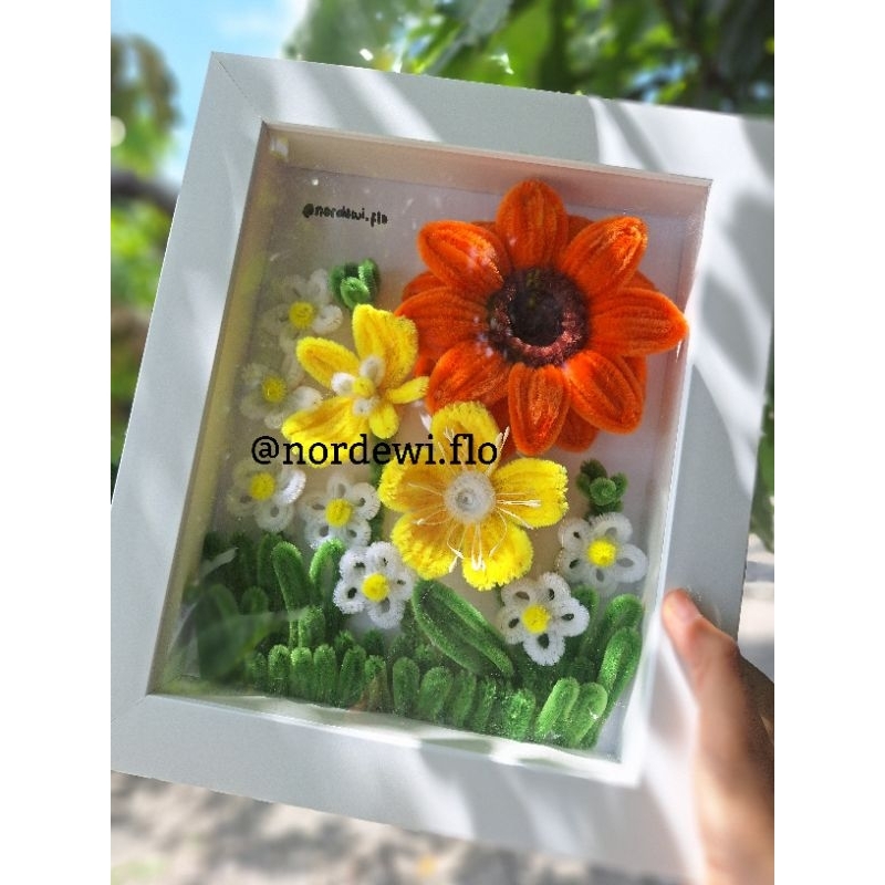 Jual Frame Buket Bunga Kawat Bulu || Bingkai 3d || Ukuran 8R || by ...