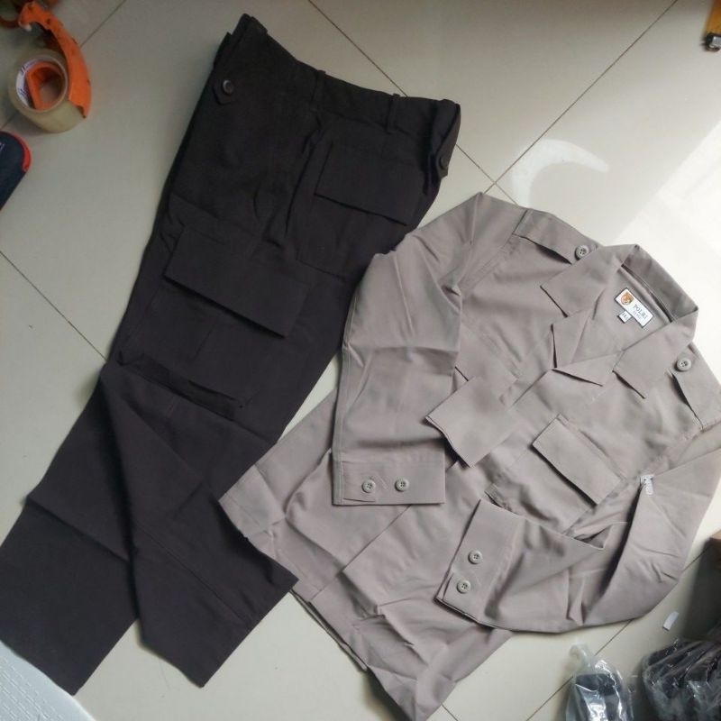 Jual BAJU SERAGAM PDL POLRI COKLAT KAIN HALUS JATAH | Shopee Indonesia