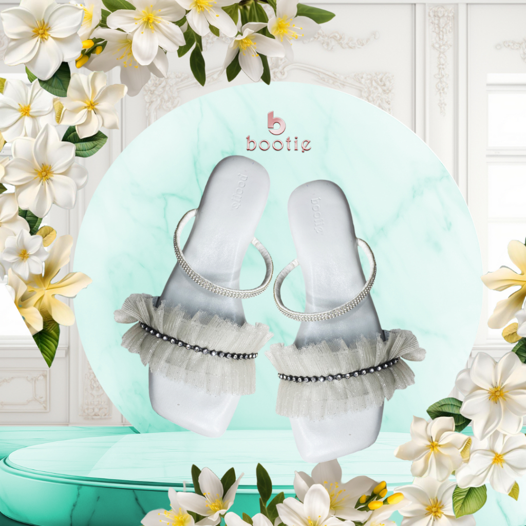 Jual Bootie Princess Series kode 09 Silver dengan heels Kaca Mavis Art ...