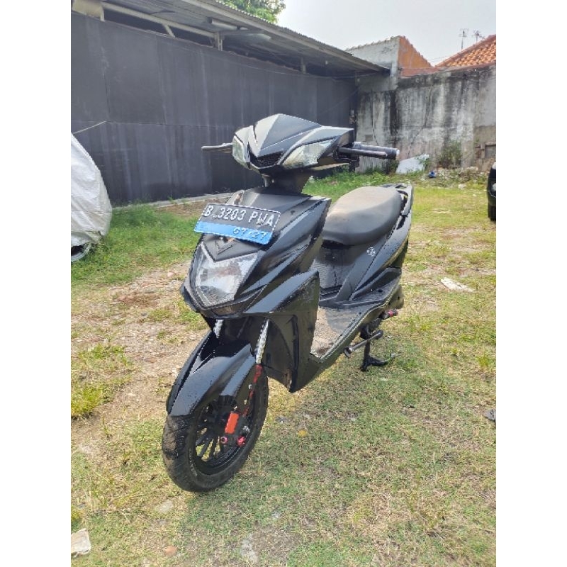 Jual Motor Listrik Volta 401 warna Hitam Surat-surat Lengkap / Molis ...