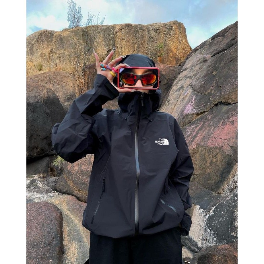 Jual [SIAP KIRIM] jaket gopcore jaket anti air jaket naik gunung jaket ...