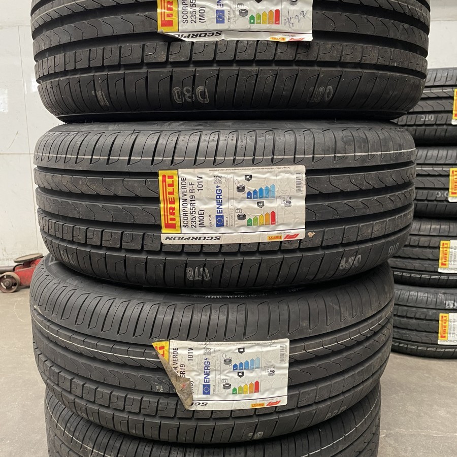 Jual BAN MOBIL IMPORT RFT PIRELLI SCORPION VERDE MOE 235 55 R19 BAN ...