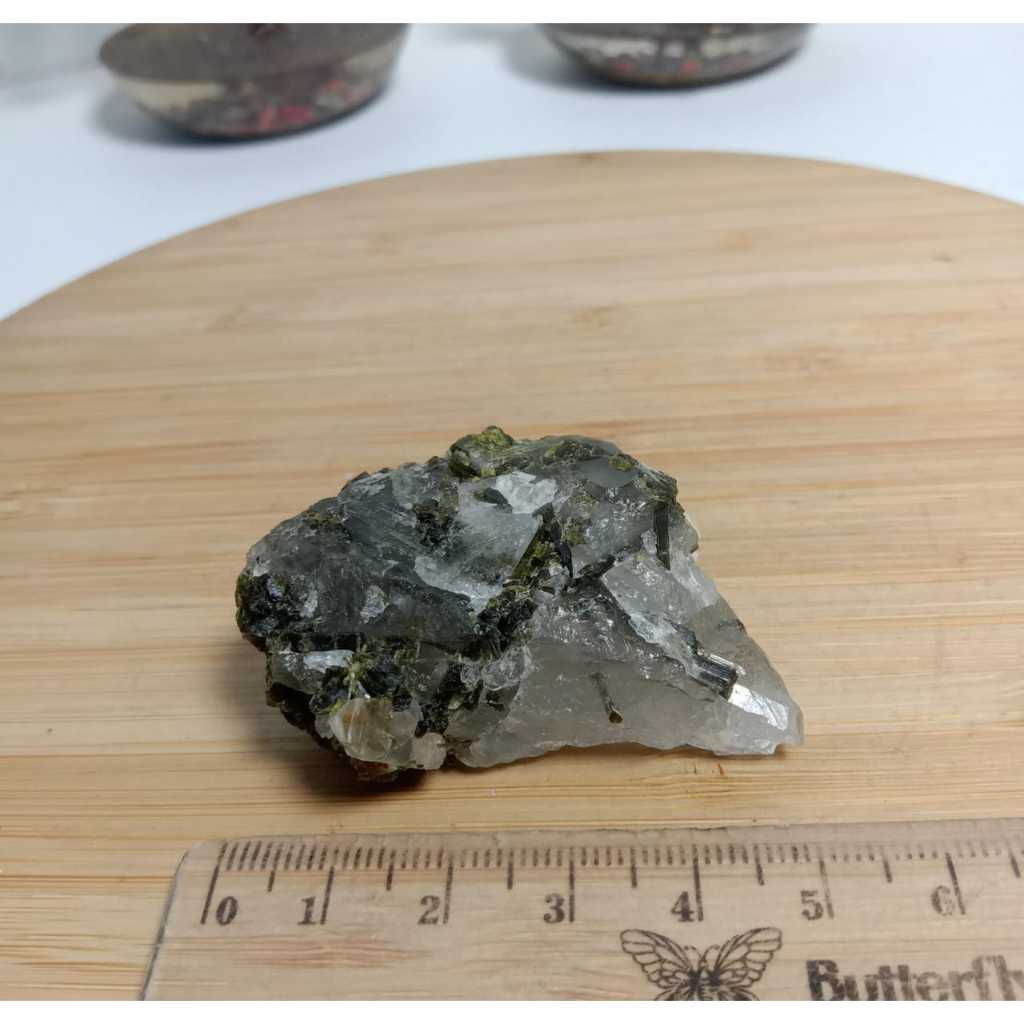 Jual Batu Natural Epidote in Quartz Rough / Raw (6) | Shopee Indonesia