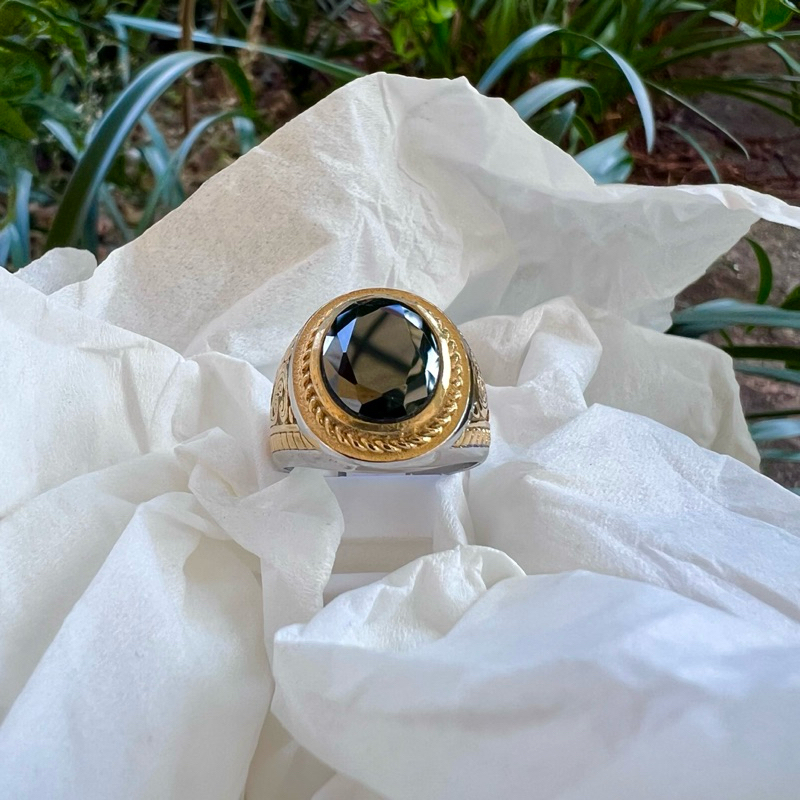 Jual CINCIN BATU AMERICAN DIAMOND OVAL CUT WARNA HITAM | Shopee Indonesia