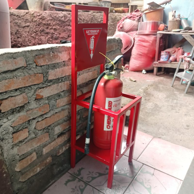 Jual Tempat Dudukan APAR 6-9 kg Rak Besi Tatakan Kursi Apar Besi Hollow ...