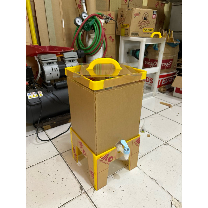 Jual Tempat Minuman ES Buah acrylic 25 x 25 x 50cm 18LITER Dispenser ...