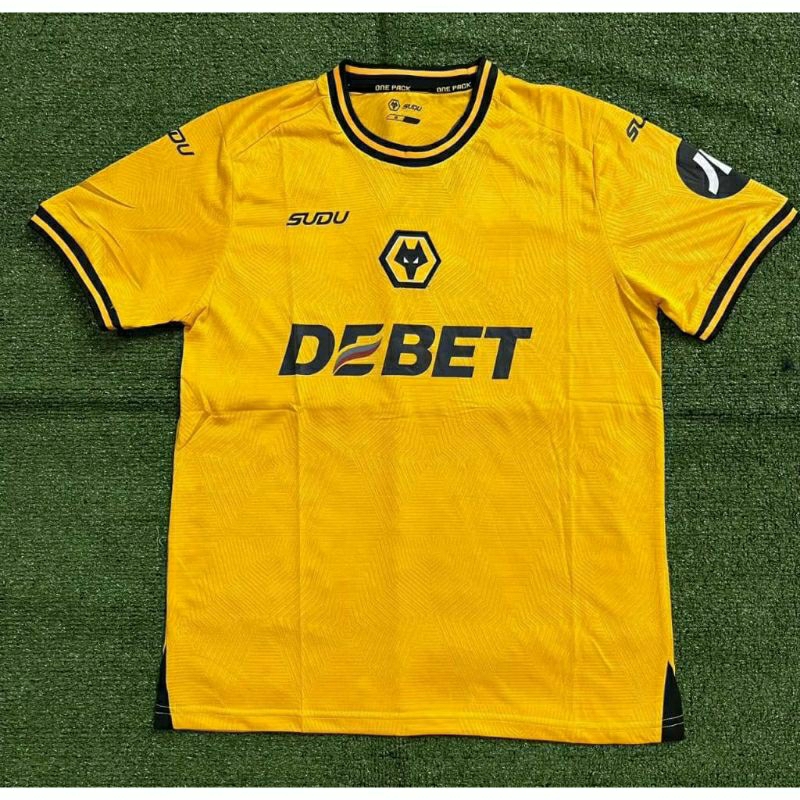 Jual JERSEY BAJU BOLA WOLVERHAMPTON HOME 2024/2025 FANS VERSION ...