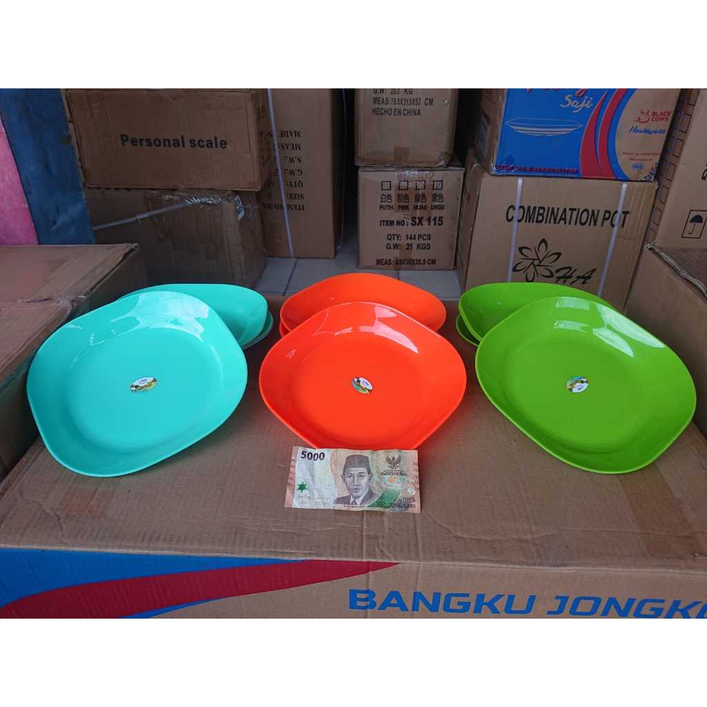 Jual AFF TSSJ Piring Makan Saji Plastik Black Cows BC843 Piri Makan ...