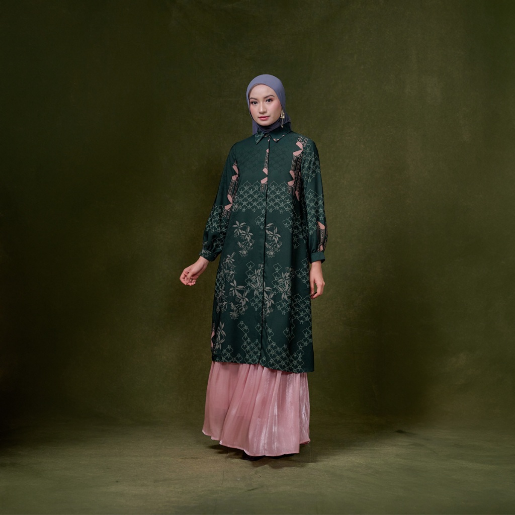 Jual ZM Zaskia Mecca - Hansha Midi Gamis - Dress Jelita Indonesia - Edisi Palembang | Shopee ...