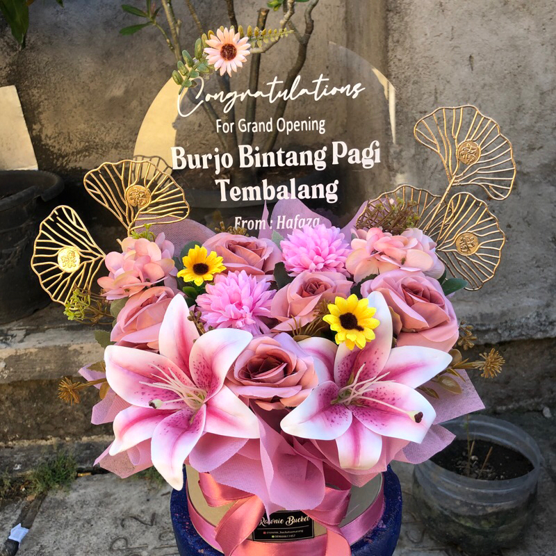 Jual Bloom Box Akrilik Bloom Box Bunga Akrilik || Hadiah Grand Opening ...