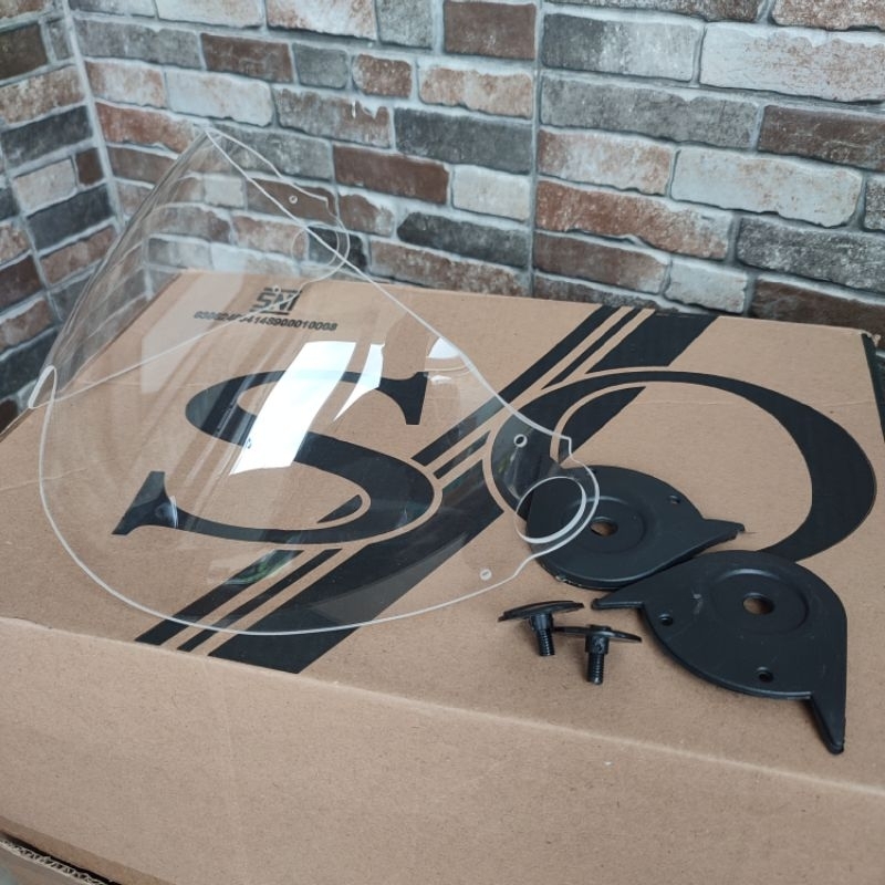 Jual Kaca baut kop Helm Scoopy part helm Scoopy | Shopee Indonesia