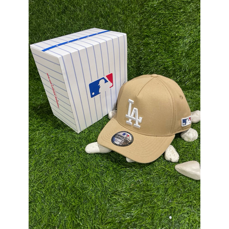 Jual IDE CLOTHES Logo LA Putih Bahan Krem Topi Premium | Shopee Indonesia